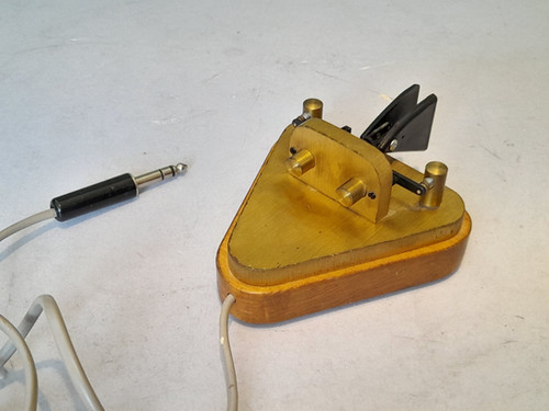 V-brit vibroplex racer EK-1 iambic triangular | website