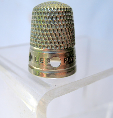 Isles Patent metal thimble | The Thimble Society