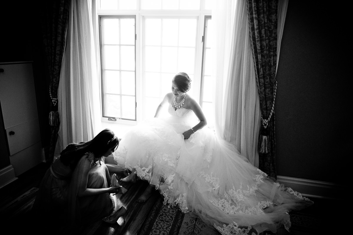 Documentary Wedding Photographer | Christine Hewitt | Canada