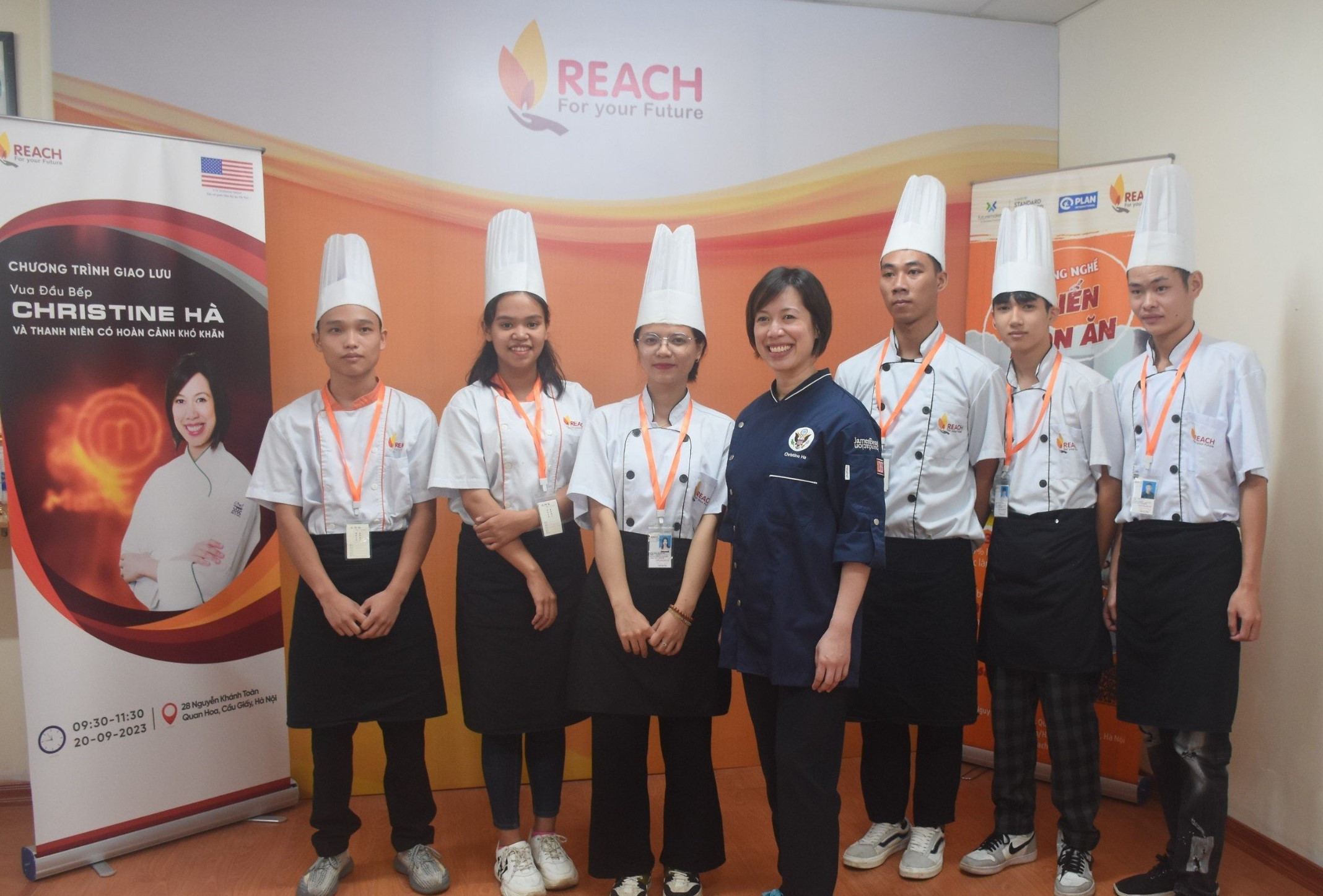 I see with my hands – American Master Chef 2012 Christine Hà Inspires ...