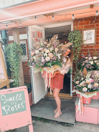 The Show Stopper | smelltherosesuk