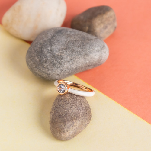 White Enameled Center Stone Ring | SANA