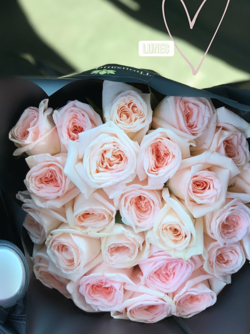 Ramo 24 rosas | thousandroses