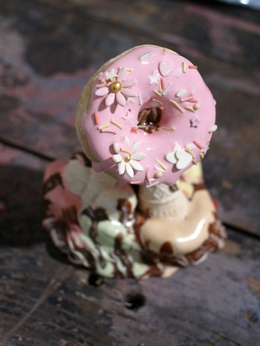 Donut Mania, 2017