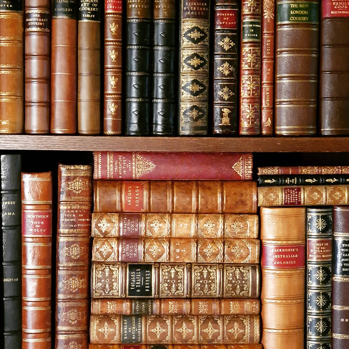 Antiquarian Rare and Collectable Books | Tarrington Books
