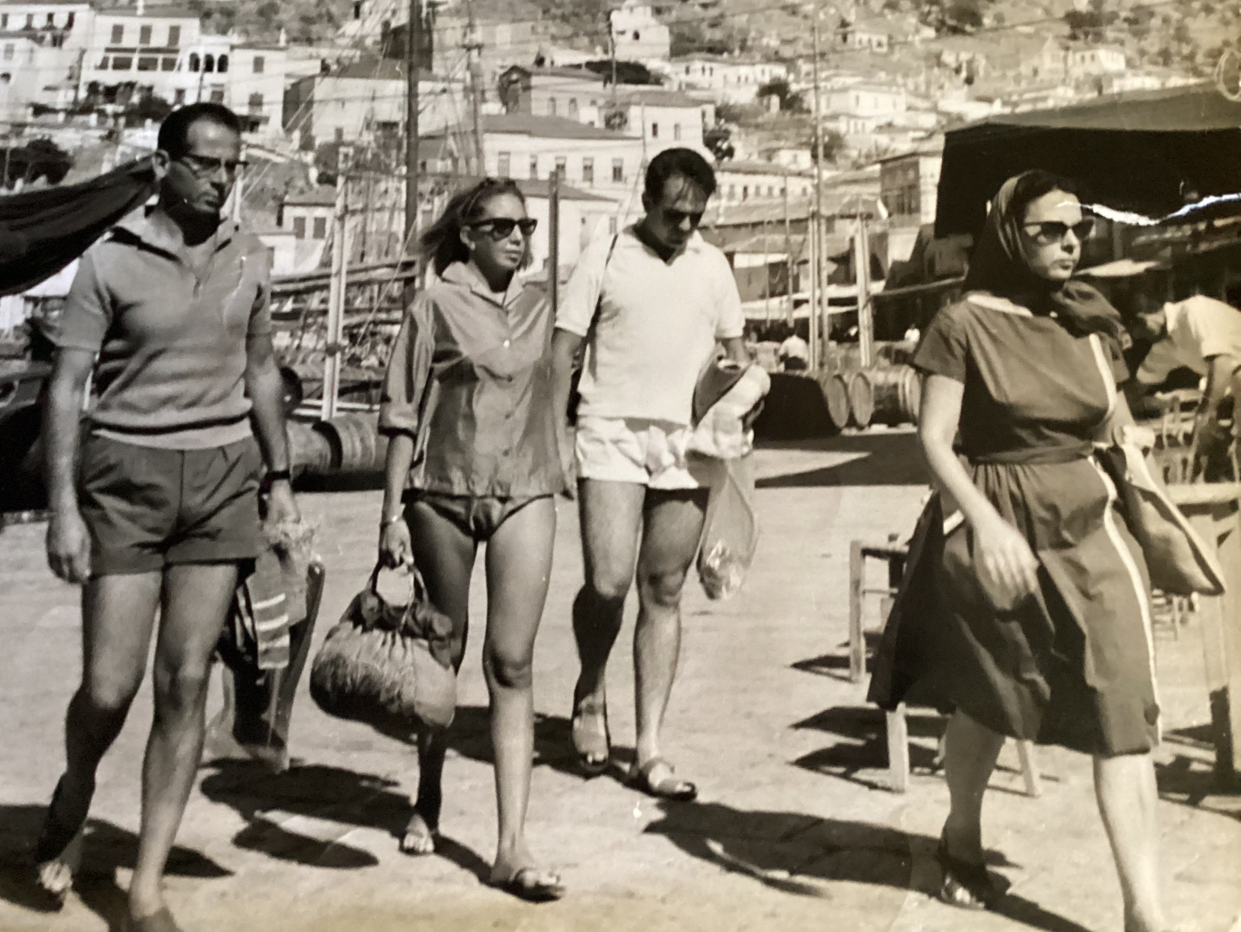 Half the Perfect World: Tourism and Expatriation