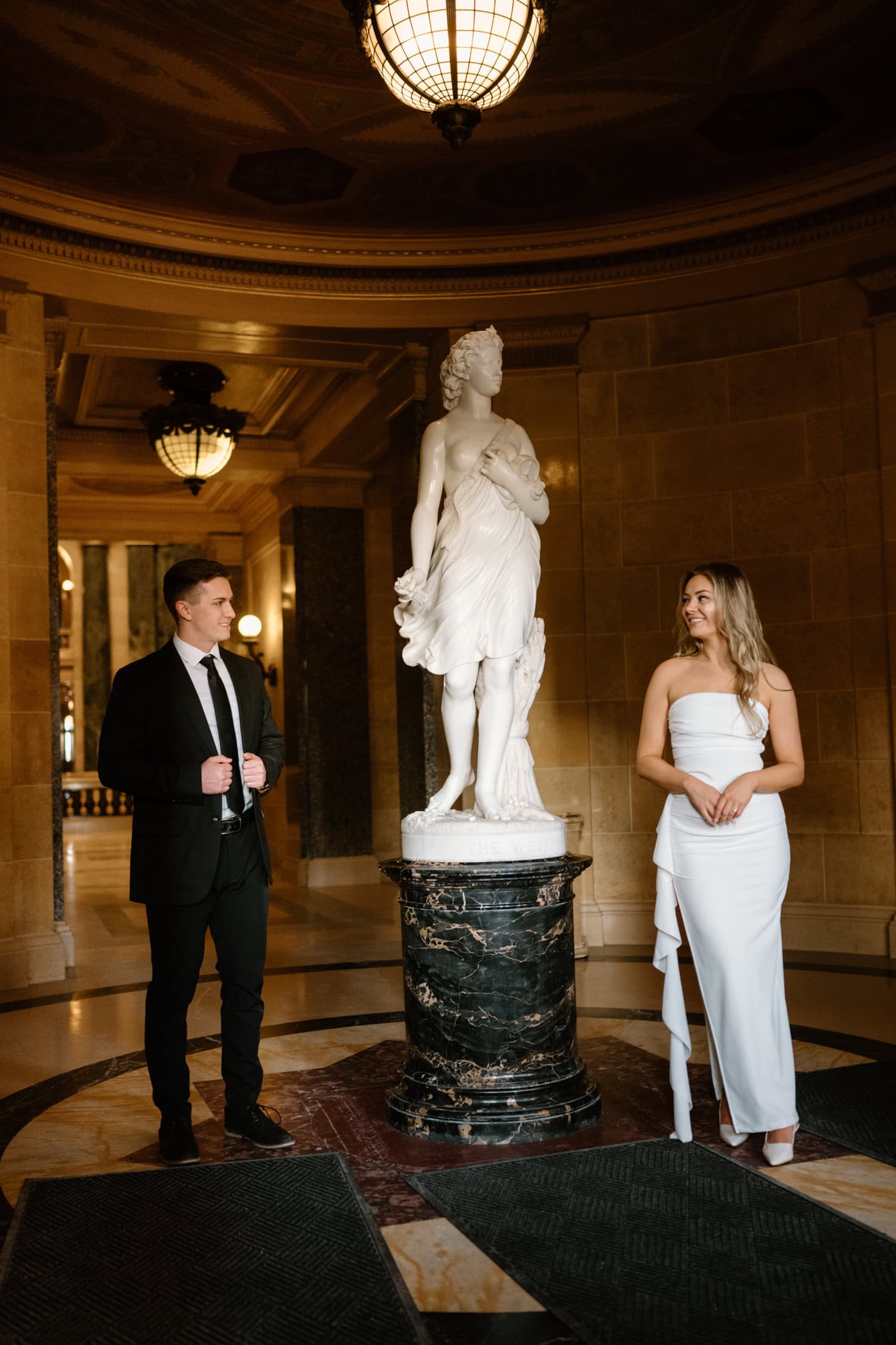 Wisconsin Capitol Wedding | Kenna + Luke