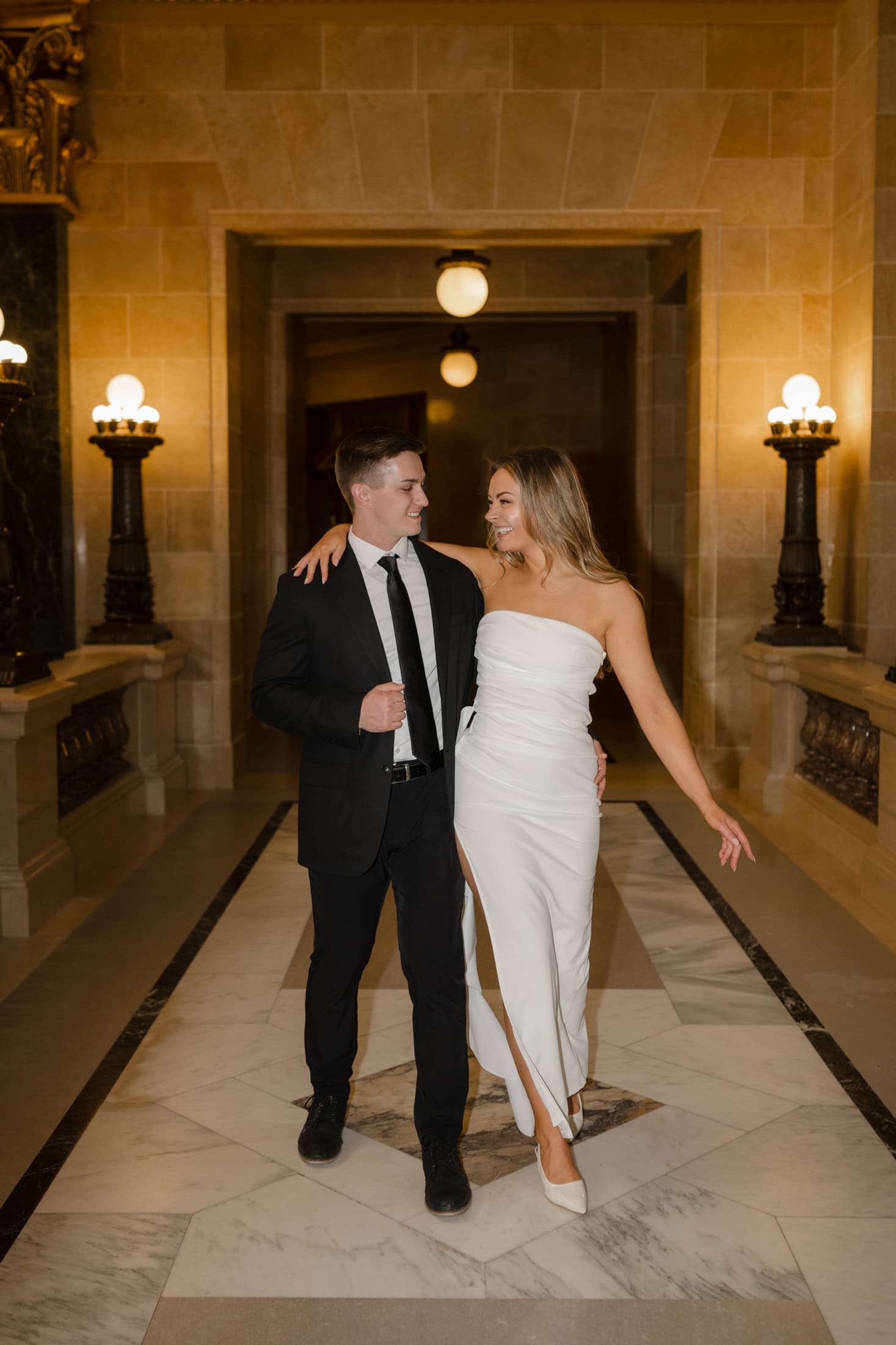 Wisconsin Capitol Wedding | Kenna + Luke