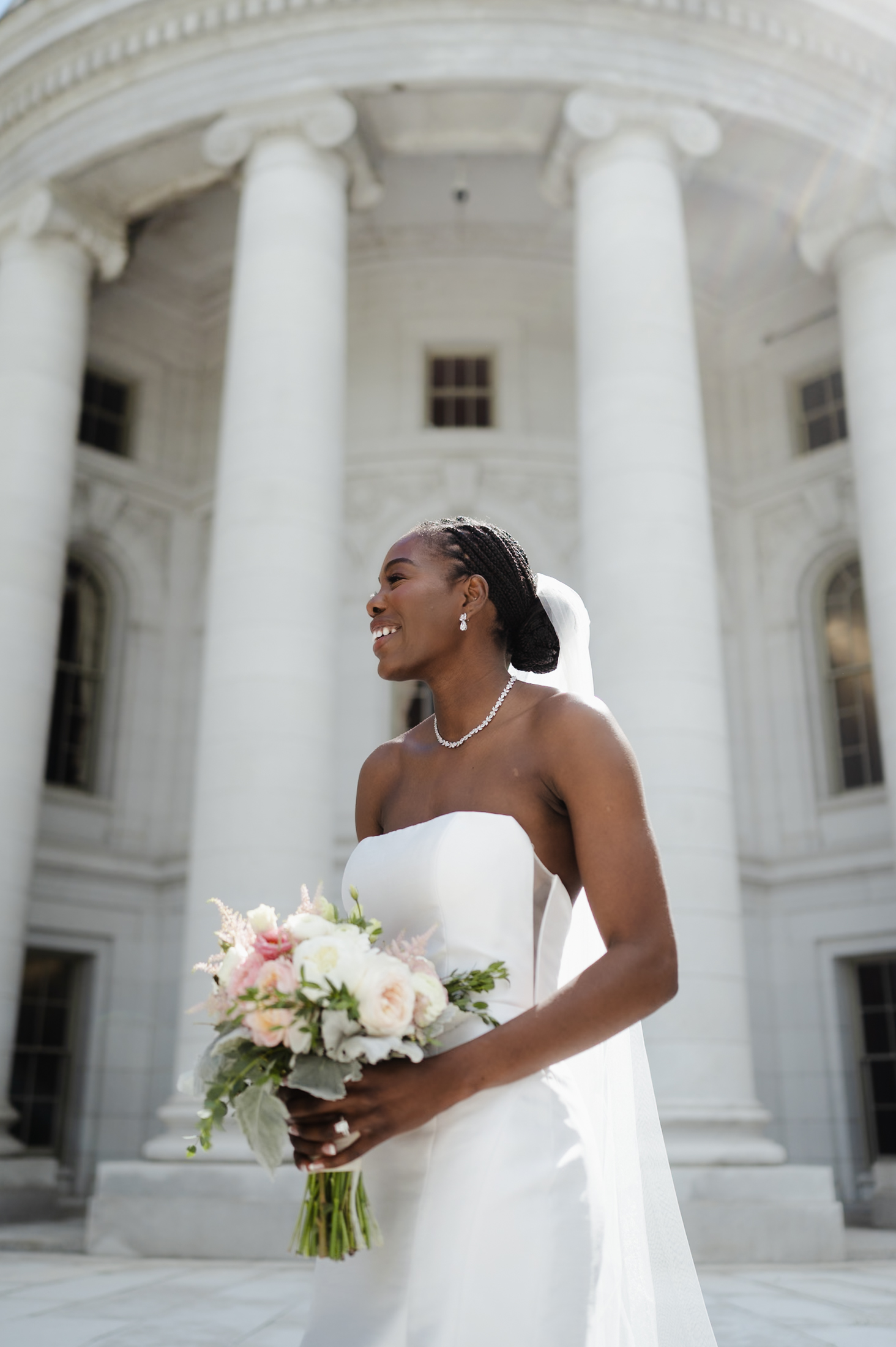 Elegant Wedding Photos at the Capitol in Madison, Wisconsin