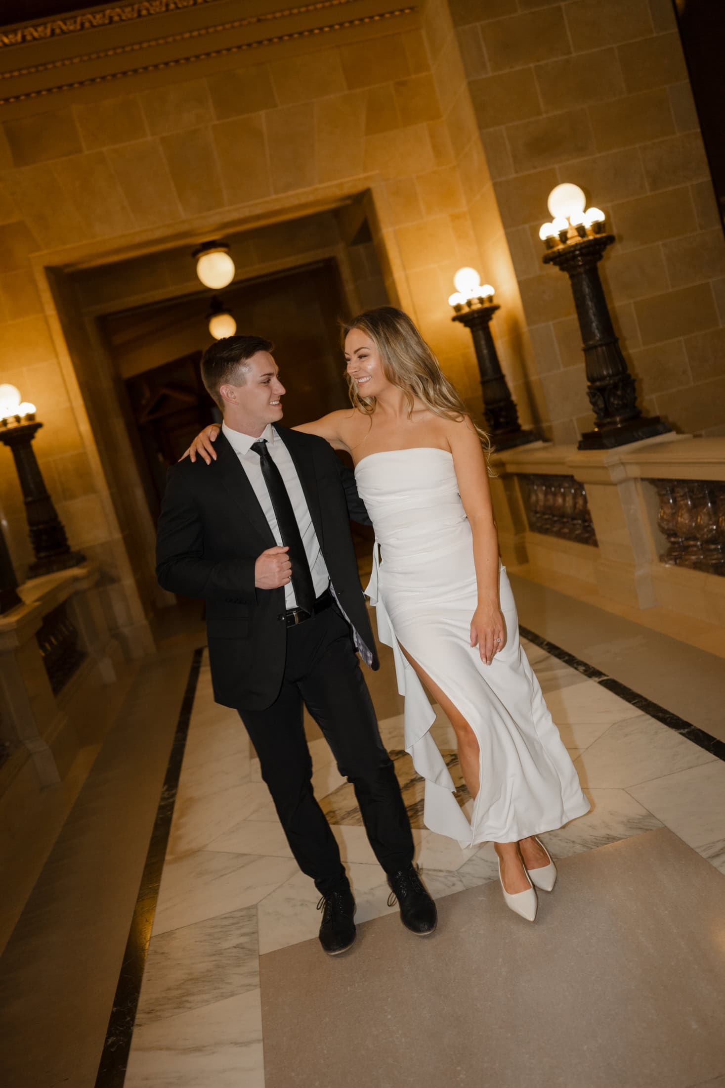 Wisconsin Capitol Wedding | Kenna + Luke