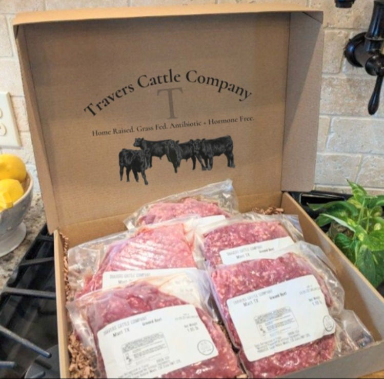 5+ lbs Lean Ground Beef Box | Travers Cattle Compa
