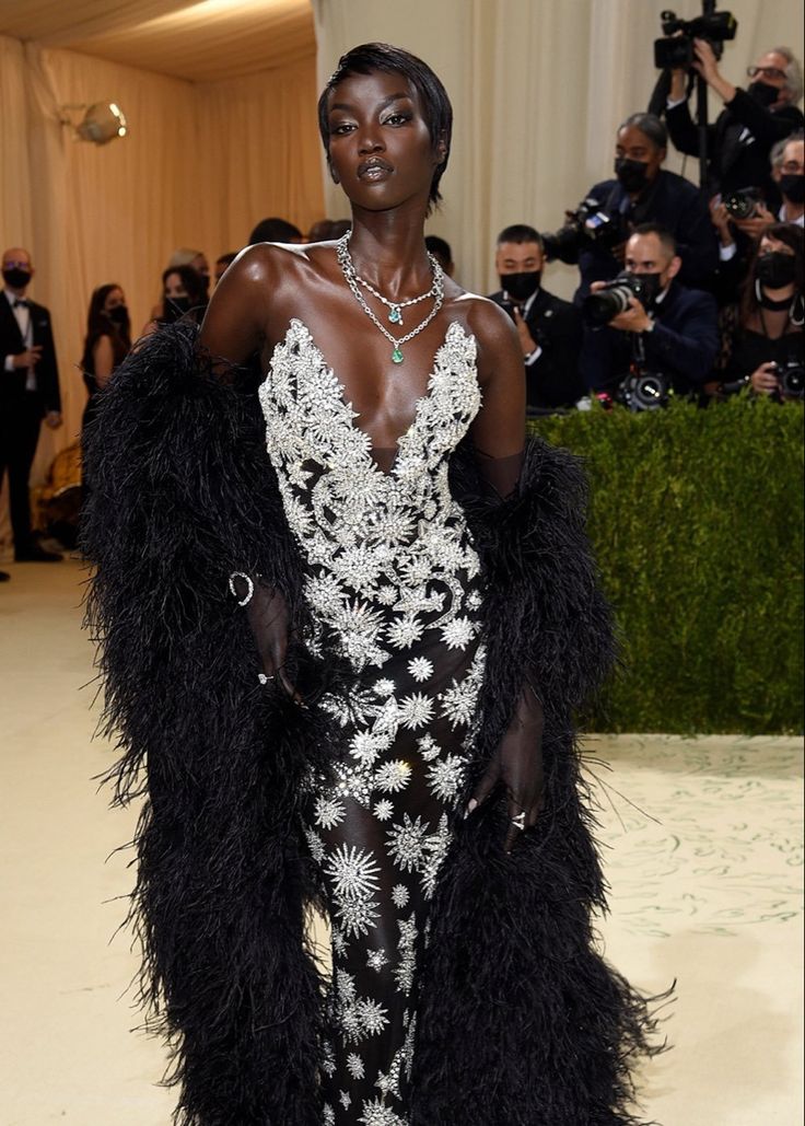 Model Anok Yai Returns to Howard University 7 Years After Being Discovered on The Yard