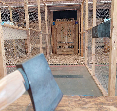 Maxed Out Axe Throwing | Swan Settlers Market