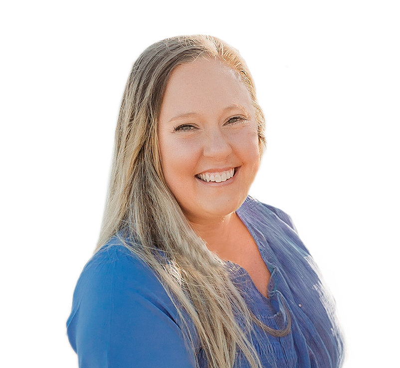 Lycia Ellis | Walker Clay