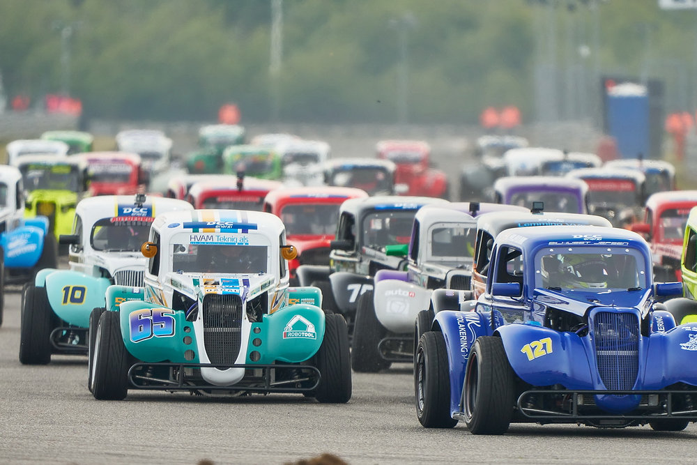 Legend Car Cuppen starter sæsonen med rekordweekend