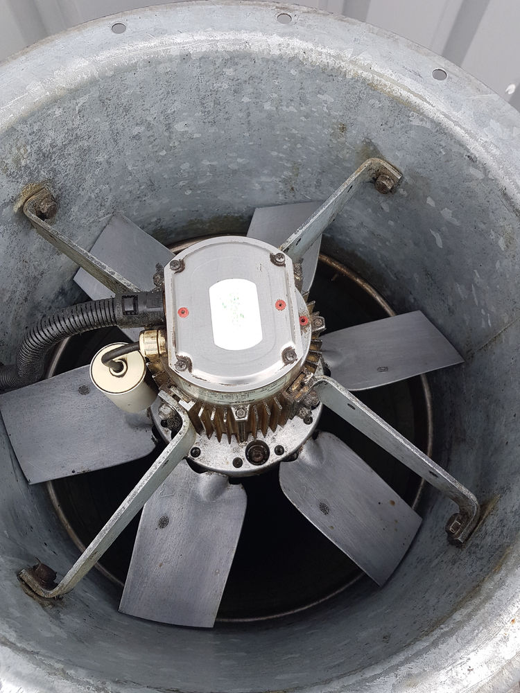 Kitchen extraction fan cleaning , breakdown and repair