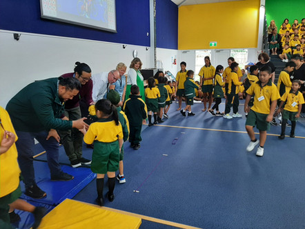 Home | Puhinui School