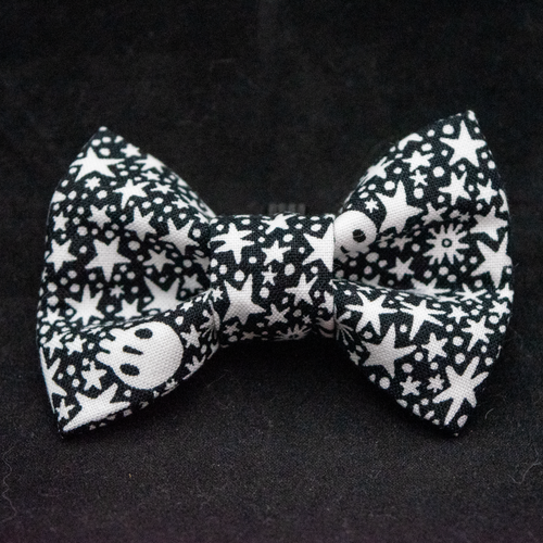 Skulls and Stars Pattern Dapper Cat Bow Tie | TacoCat Creations