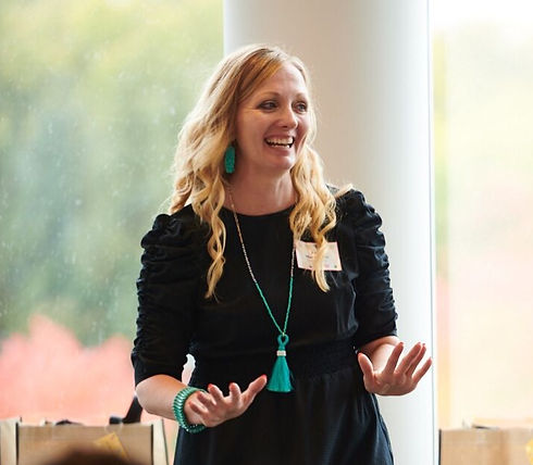 About | Erin MacMillan