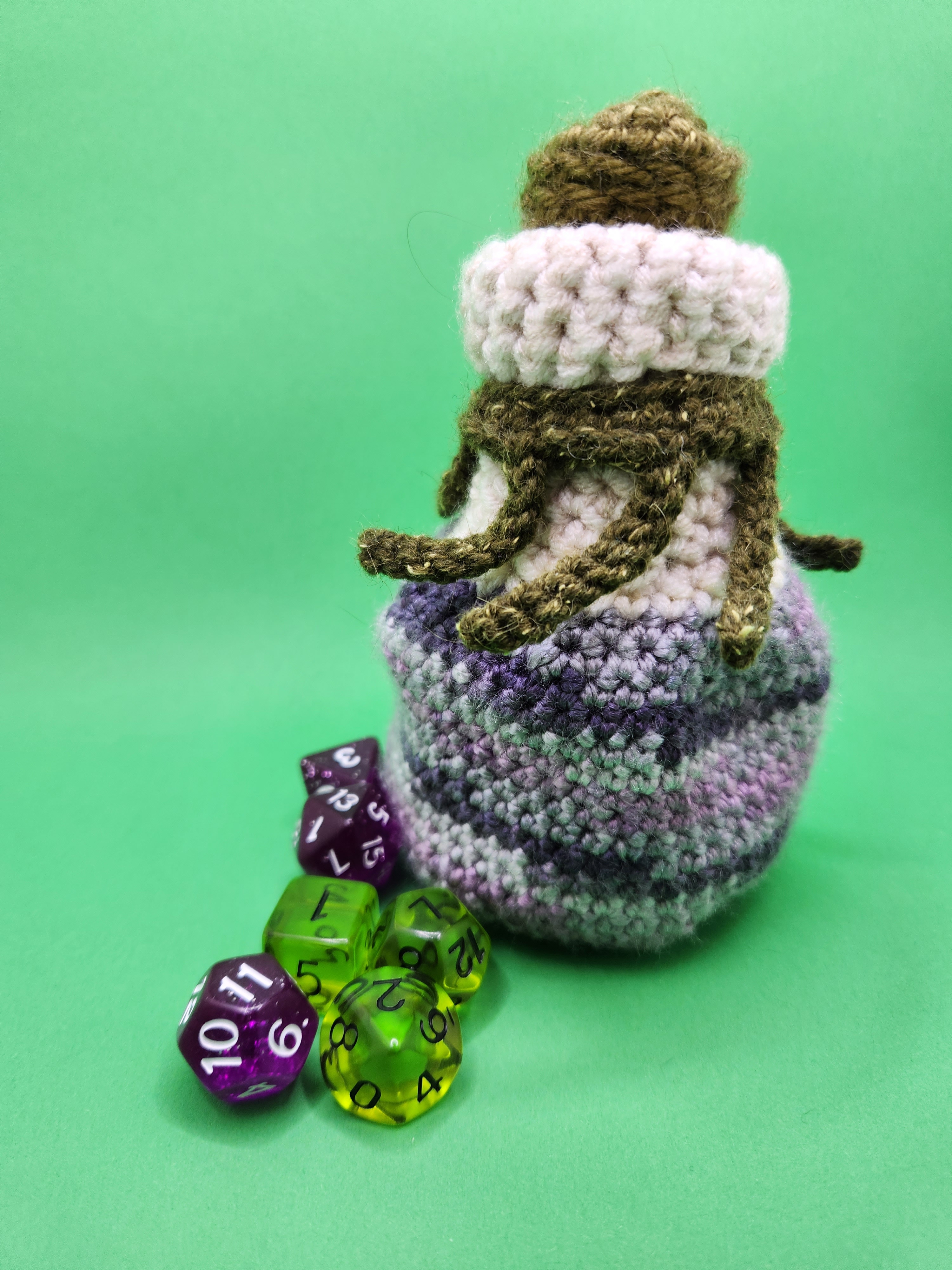 Potion Bottle Pouch Crochet Class | The Bloomin' Spindle