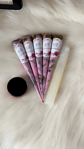 5 Freshly Made Henna Cones (19/20g) plus Balm & Spray | Husnaxartistry
