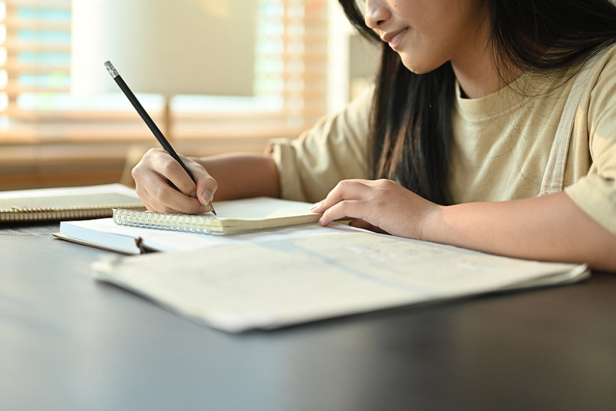 4 Fool-proof Tips On How To Write Better Chinese Essays