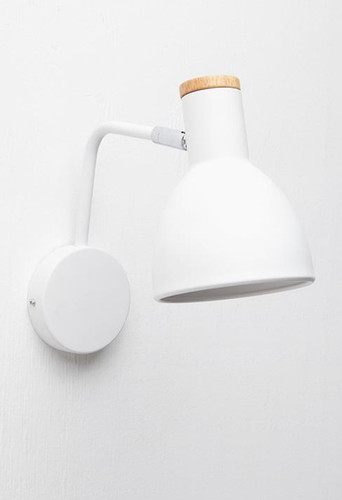 SIA WALL WHITE | Mysite