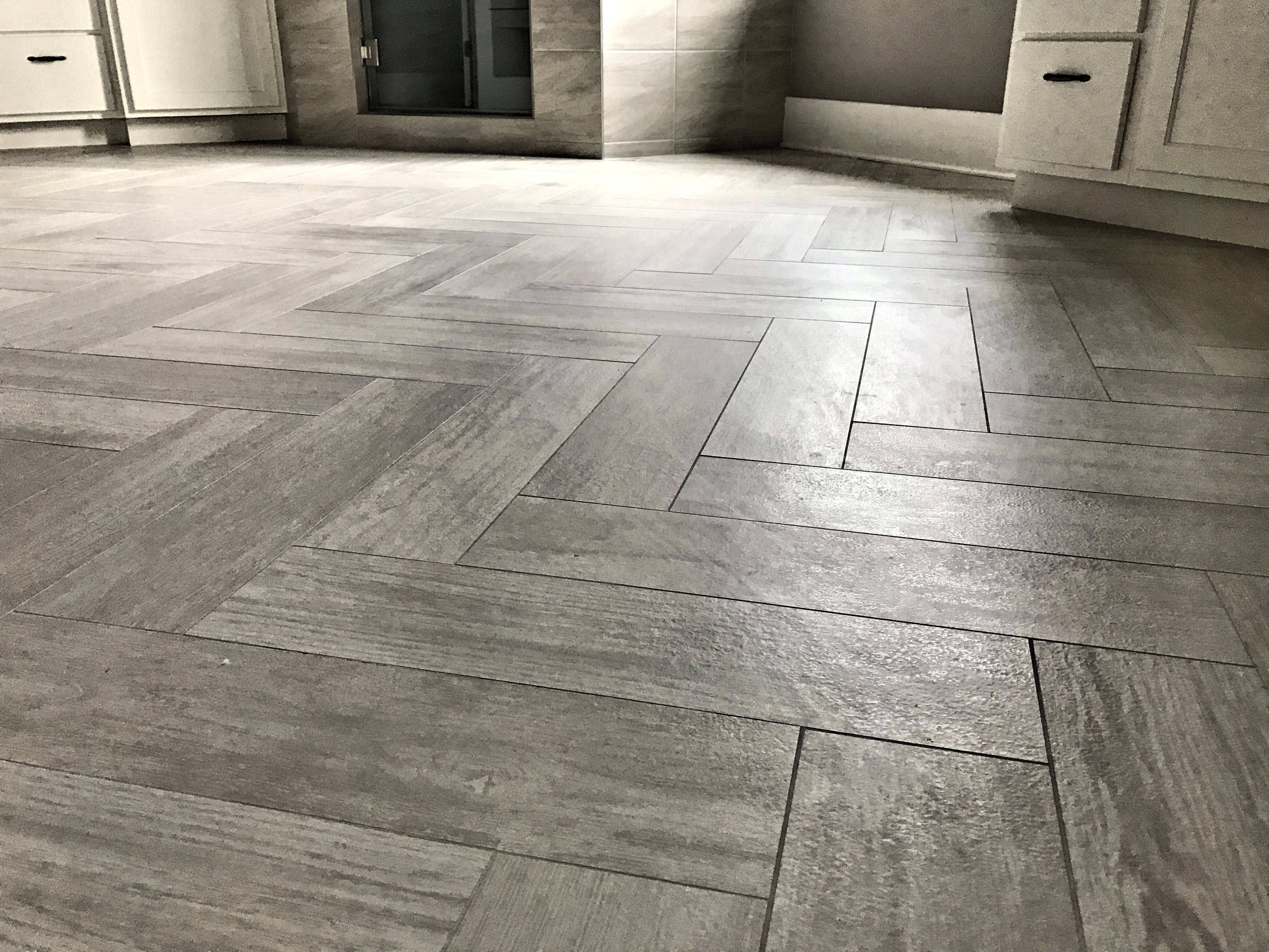 Gold Line Granite & Tile: Countertops & Floors