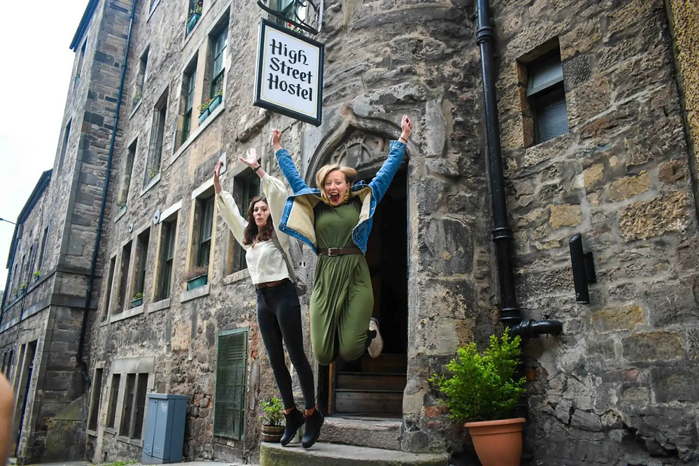 What Are the Best Budget Hostels in Edinburgh? A Backpacker’s Guide ...