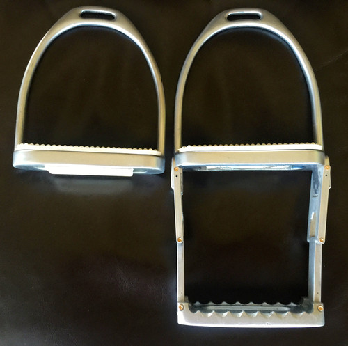 Step Up Stirrup Pair CLICK PHOTO | step-up-stirrup