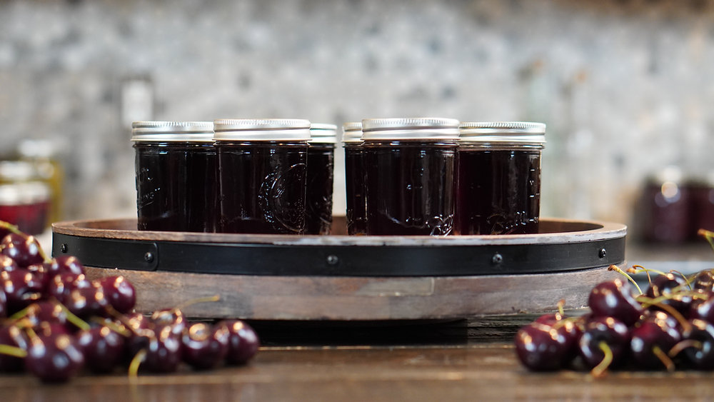 How to Make Cherry Jelly