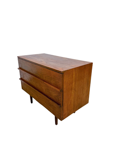 Mel Smilow Three Drawer Dresser | trystcraft