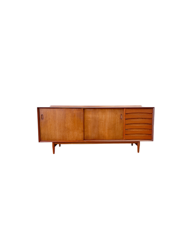 Arne Vodder Model 29 Teak Credenza for Sibast | trystcraft