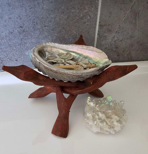Wooden Tripod Stand with Large Abalone Shell | Feather and Heart CC
