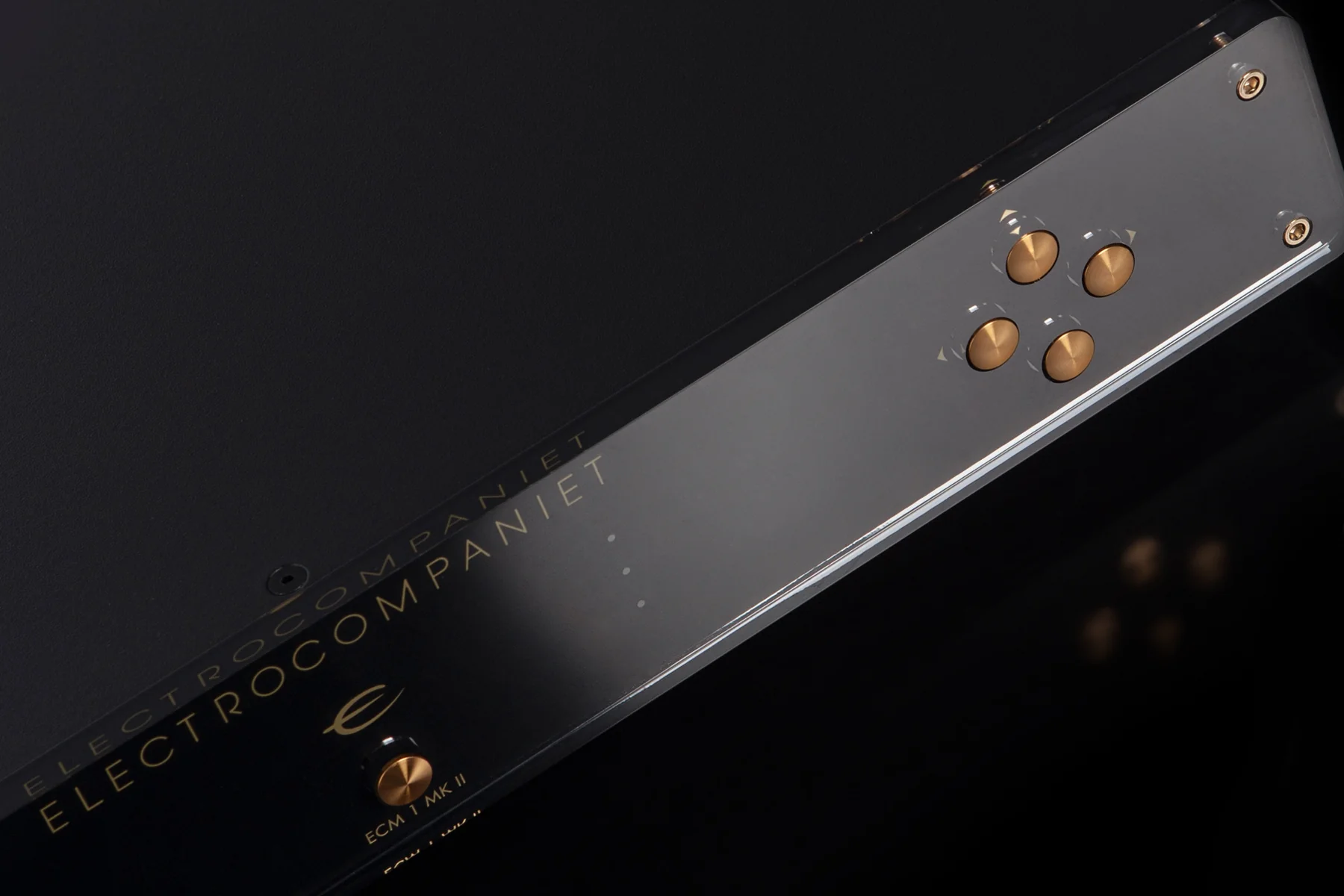 Electrocompaniet ECM 1 MKII High End DAC and Music Streamer | HiFi Stället