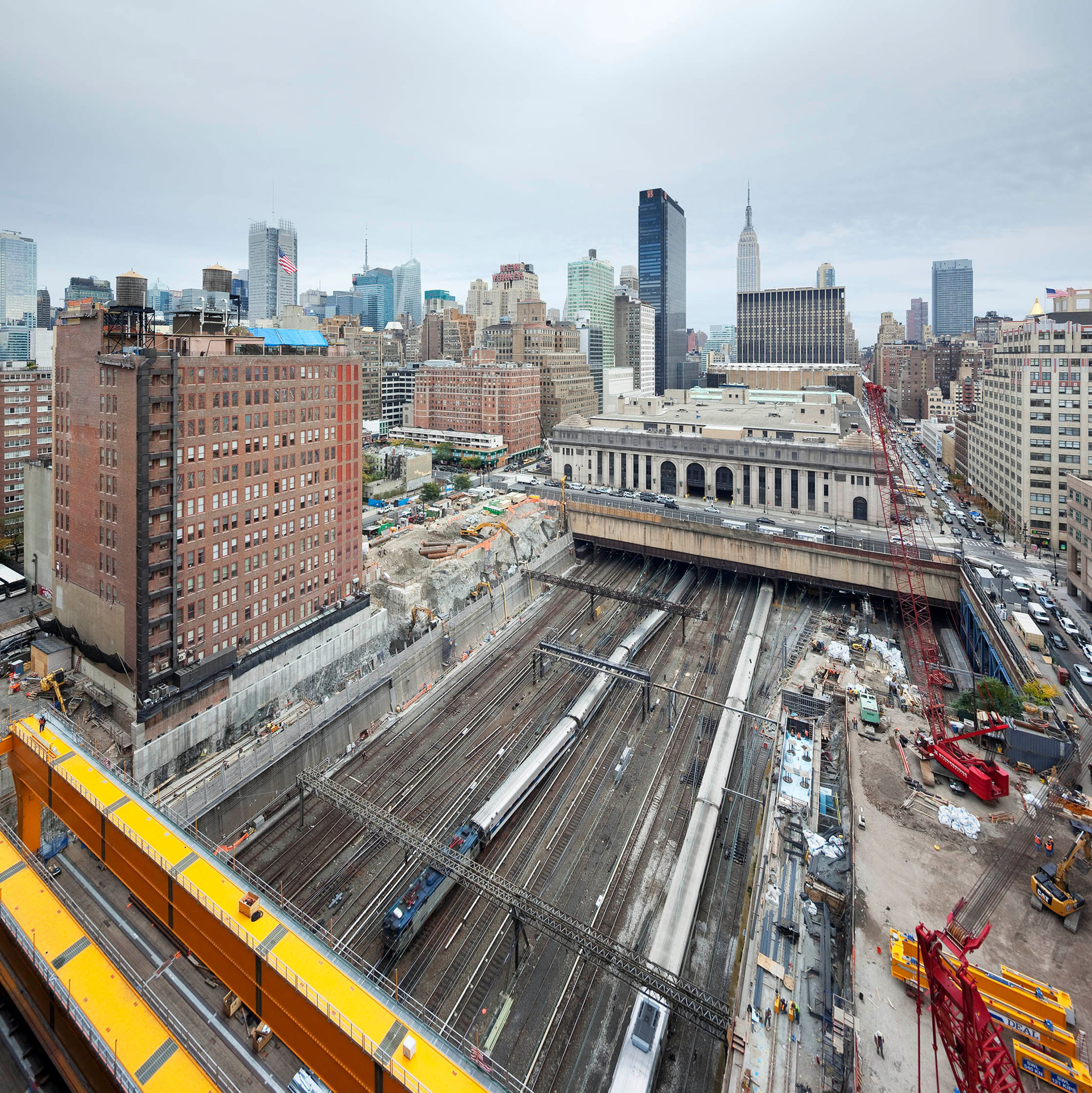 Manhattan West Platform