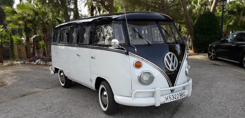 Volkswagen kombi 13/15 windows | AUTOS CLASSIC CARS
