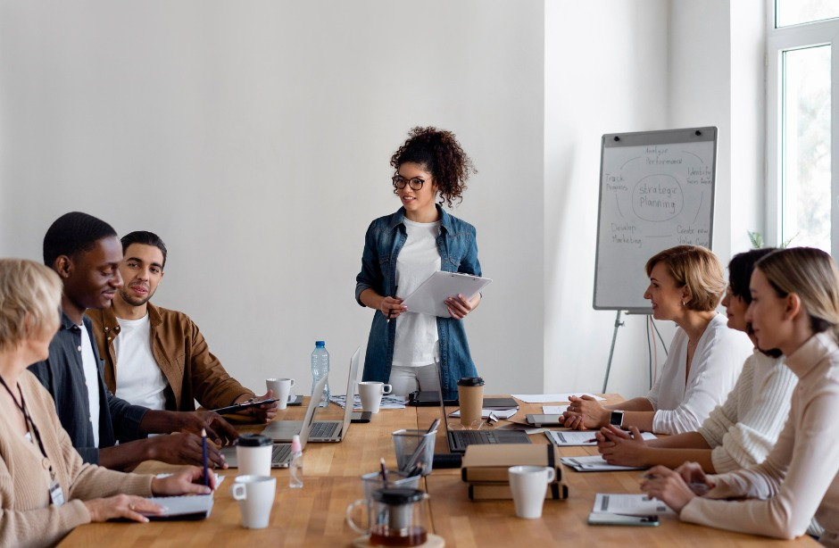 What do we need to know about hiring a temporary employee?