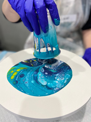 Acrylic Pouring Workshop -Create & Sip | Artalicious