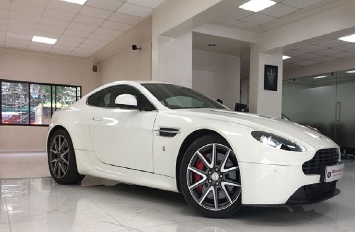Aston Martin V8 Vantage S Coupe