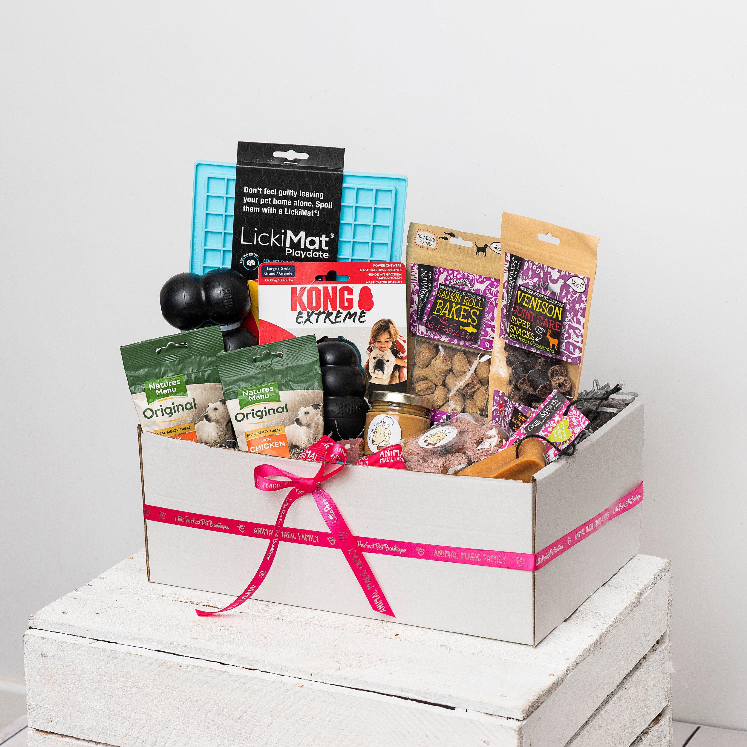Perfect Pet Gift Boxes | Dog Treat Box | Gifts for Pets | Dog Treat ...