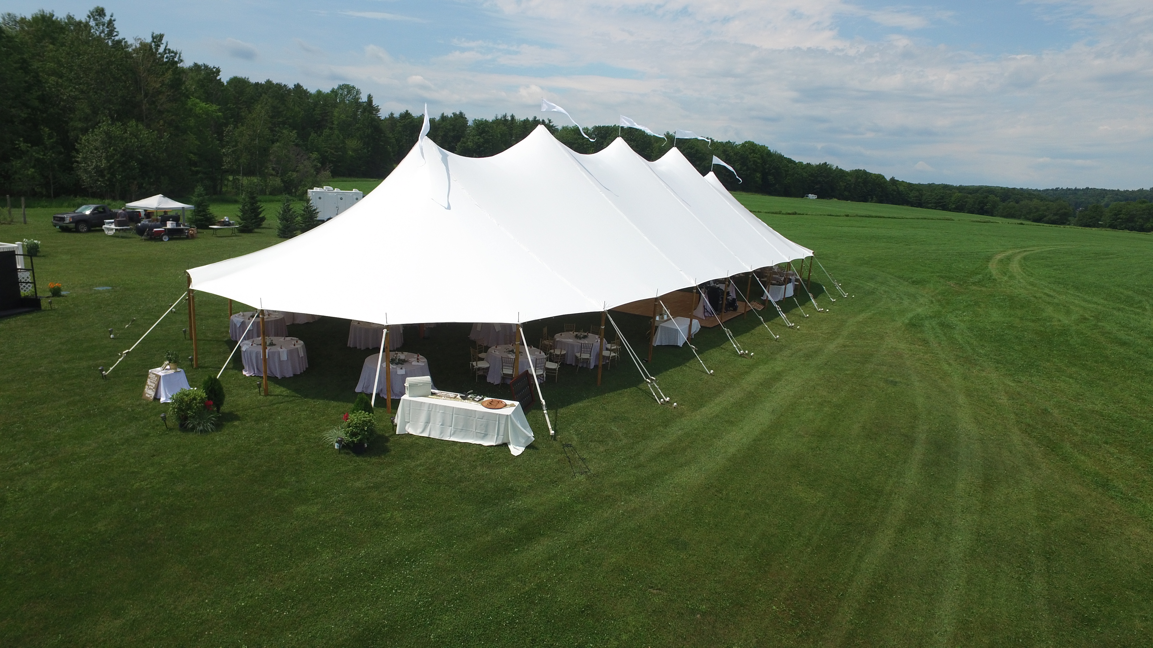 Gallery | undercovertents