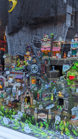 The Halloween Store | Props, Decorations, Costumes & masks | United ...