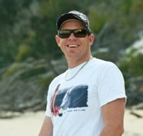 Bio Aaron Ashlin | BeyondLOM