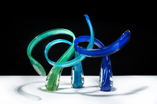 Threaded Triple Embrace | Infinity Art Glass