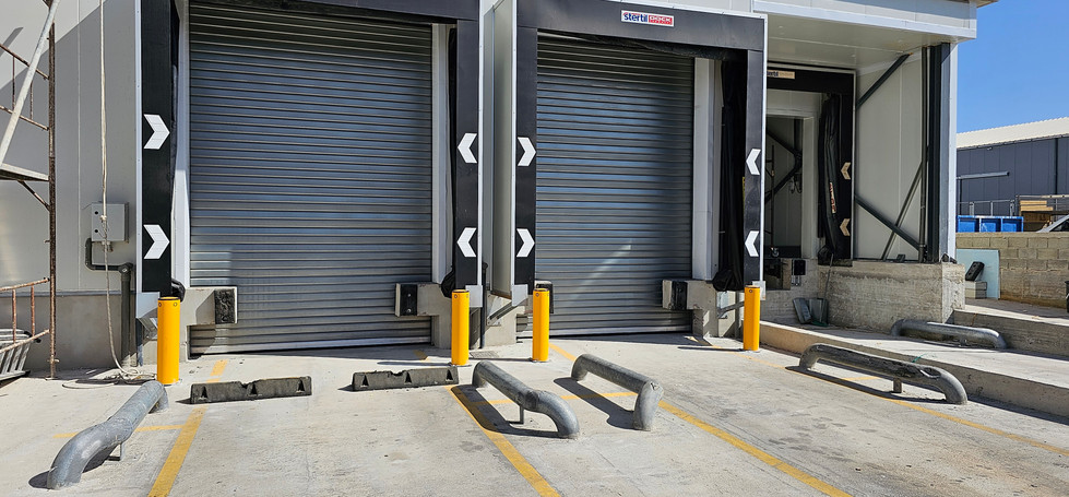 Temperature controlled dock solution for small vans