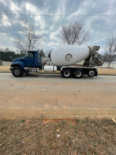 (1) - 2005 Mack CV713 Mixer Truck with 10.5yd Kimble Mixer | welshequipment