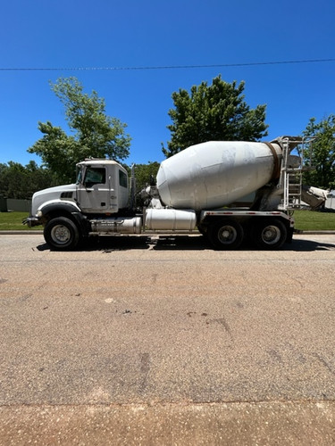 (2) - 2007 Mack CTP713B Mixer Truck with 10.5yd CBMW Mixer | welshequipment