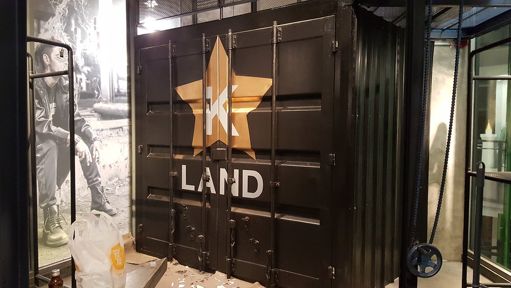 showroom design K LAND - THE COLLECTIVE STUDIO