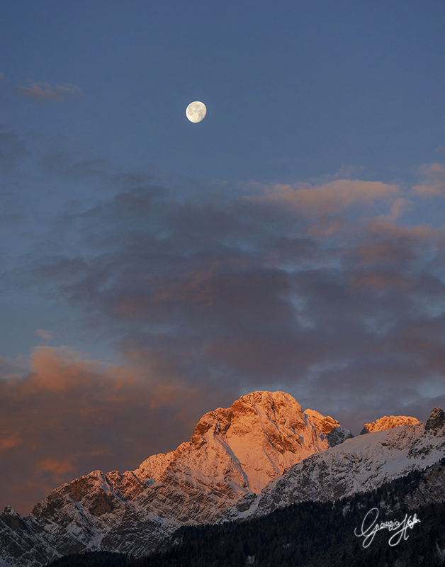 Moon | giorgiahoferphoto